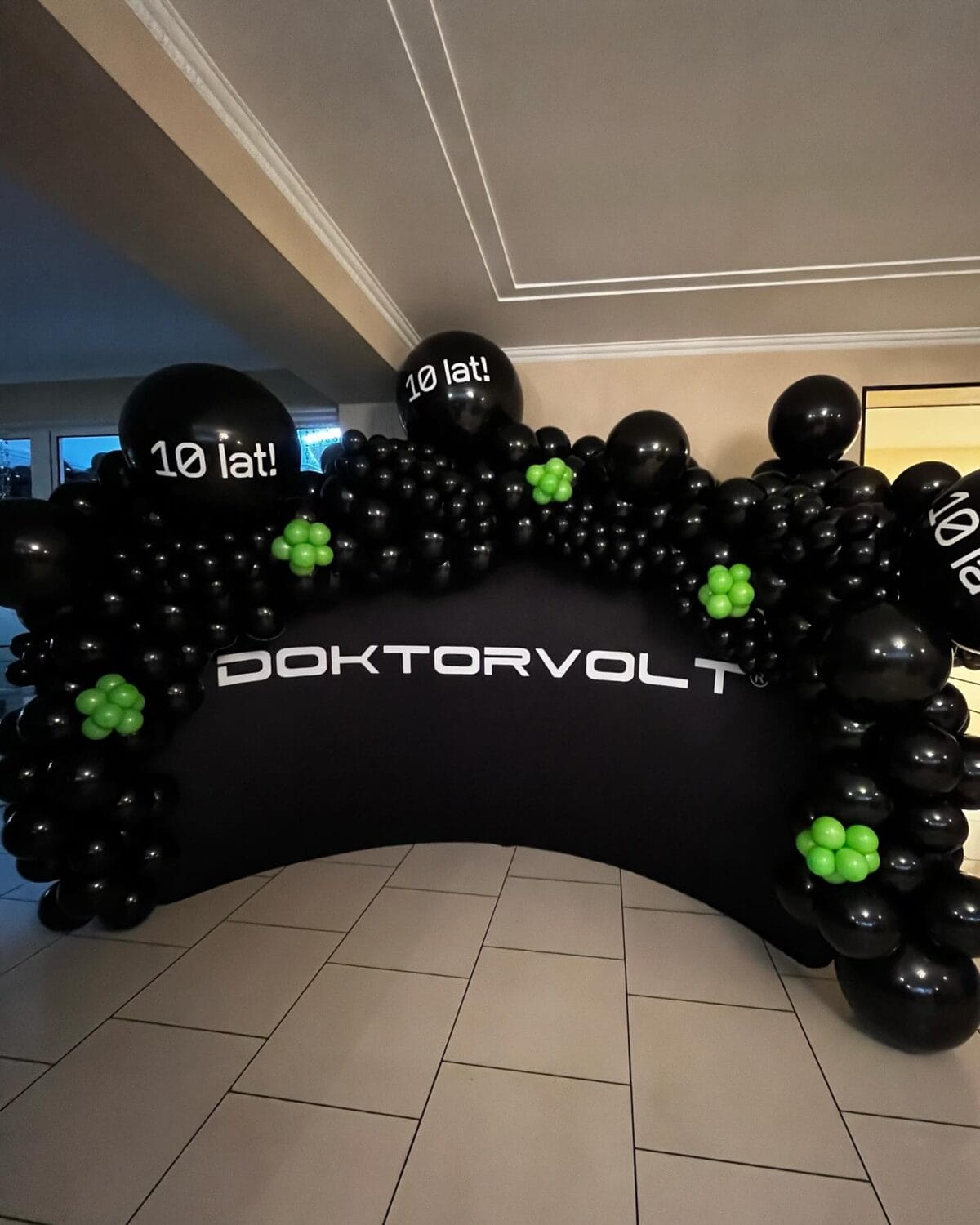 O FIRMIE - DOKTORVOLT®
